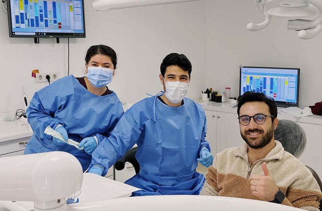 Best Dentist in Turkey | Top 5 Dental Clinics in Turkey for 2026